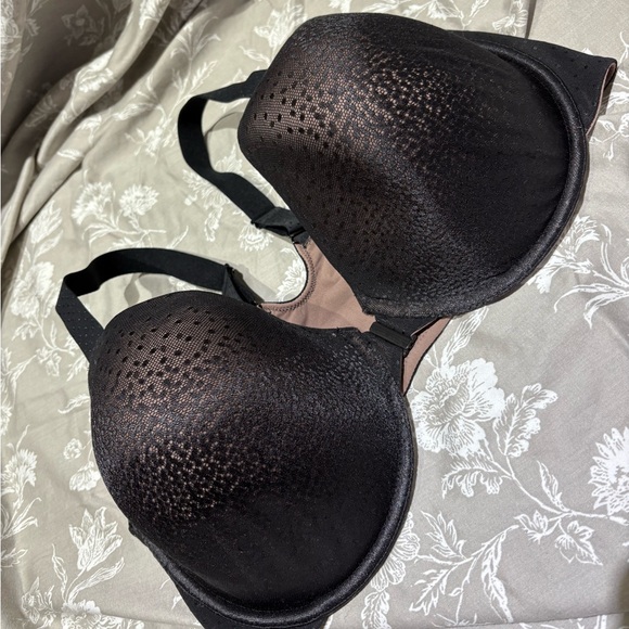 Wacoal | Intimates & Sleepwear | Wacoal Black Nude Mesh Front Close Bra ...